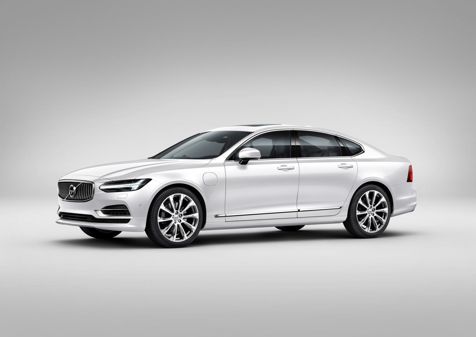 Volvo S90 • Dane techniczne • AutoCentrum.pl
