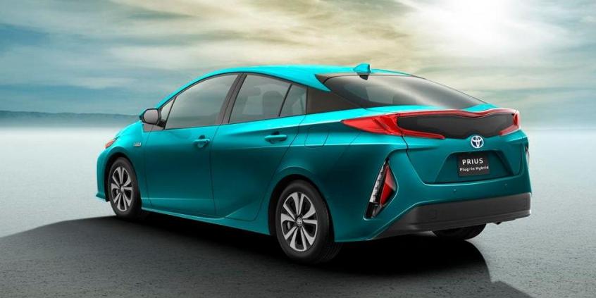 Baterie Priusa ładowane energią słoneczną • AutoCentrum.pl