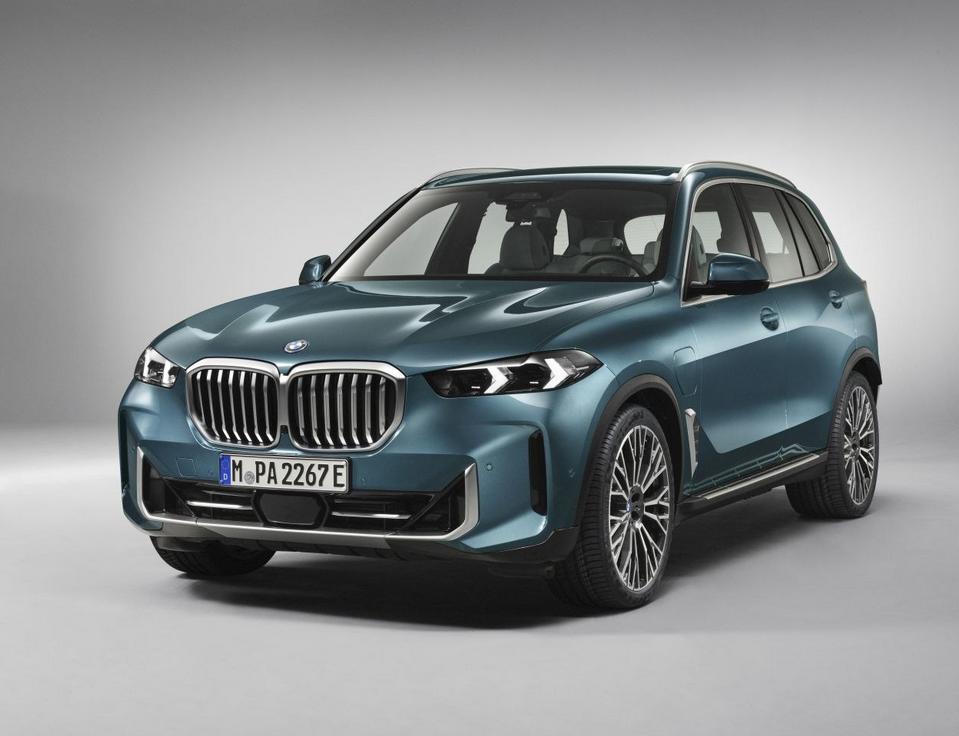 BMW X5 G05 SUV Facelifting • Dane techniczne • AutoCentrum.pl