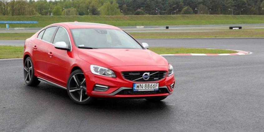Volvo S60 II Facelifting 2.0 T6 Drive-E 306 KM - galeria redakcyjna ...