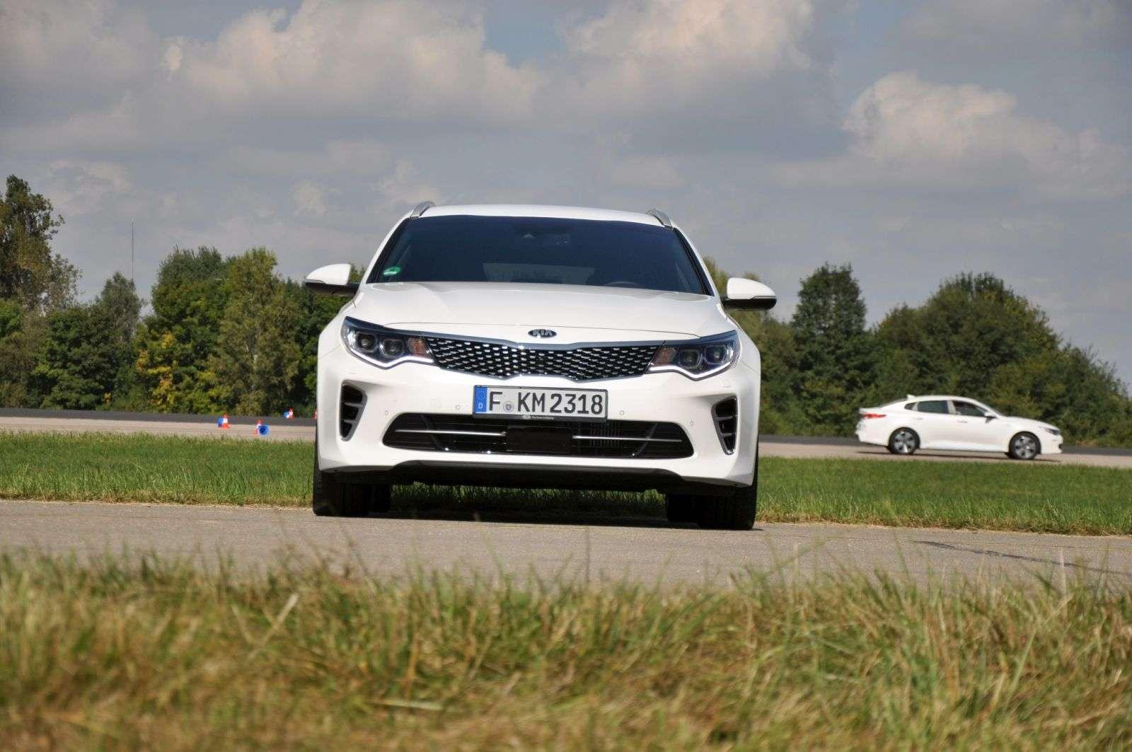 Kia Optima – SW, GT i PHEV, czyli wysyp nowości • AutoCentrum.pl