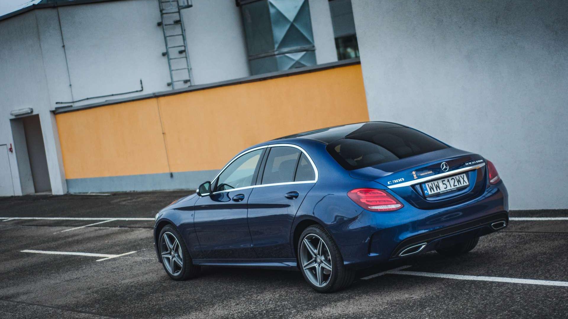 Mercedes C300h - hybrydowy diesel • AutoCentrum.pl