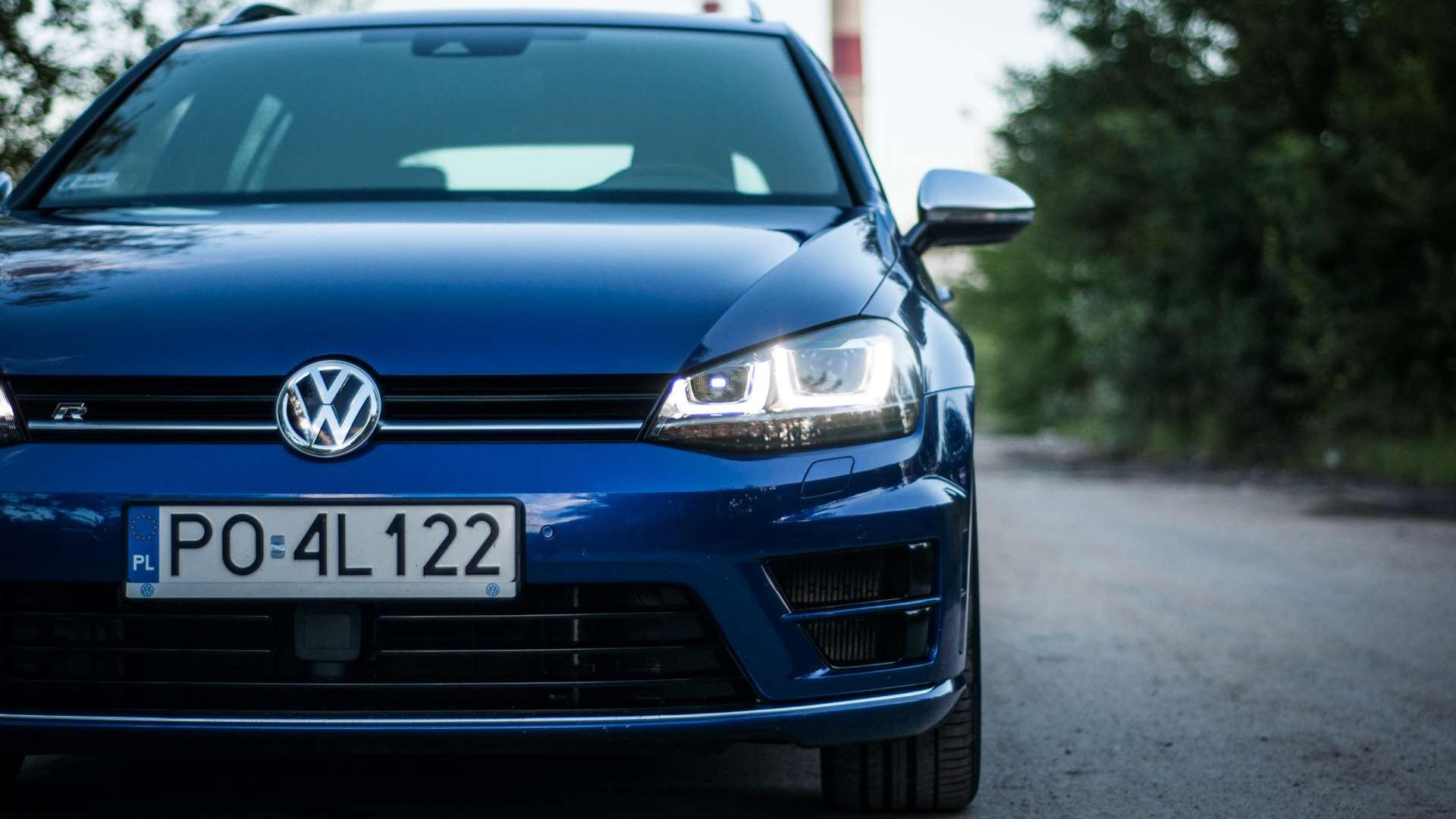 Volkswagen Golf R Variant - namiastka RS6 • AutoCentrum.pl