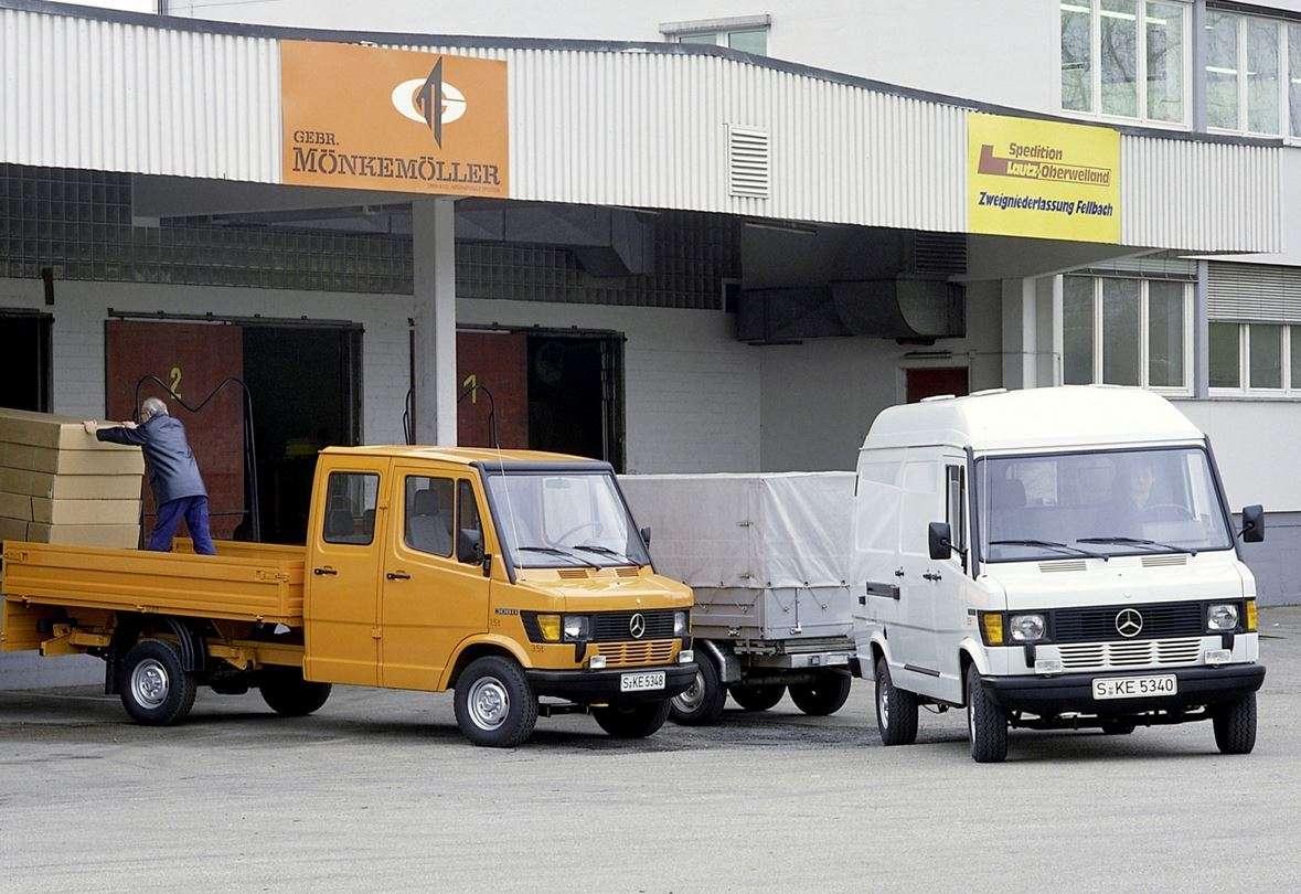 Mercedes T1 - legendarny dostawczak • AutoCentrum.pl