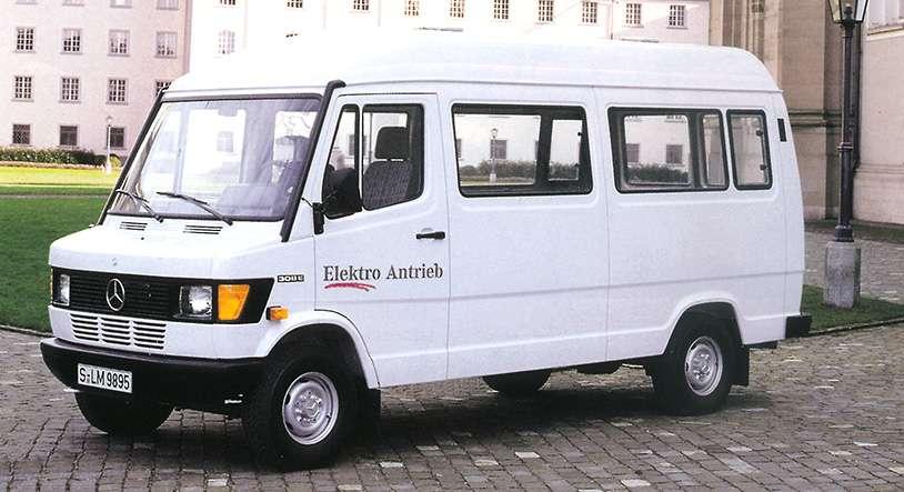 Mercedes T1 - legendarny dostawczak • AutoCentrum.pl