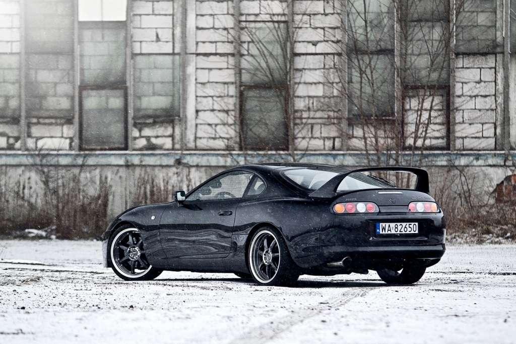 Toyota Supra 3,0 R6 TwinTurbo mk. IV - ostatnia z rodu • AutoCentrum.pl