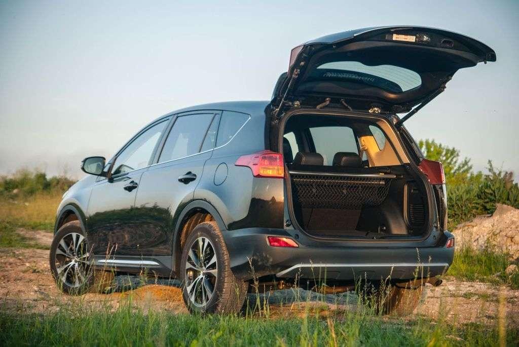 Toyota RAV4 2.0 D4D - skok do nowego segmentu? • AutoCentrum.pl