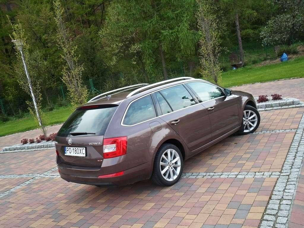 Skoda Octavia III Combi 1.8 TSI DSG 4x4 Elegance - niszczy stereotypy ...
