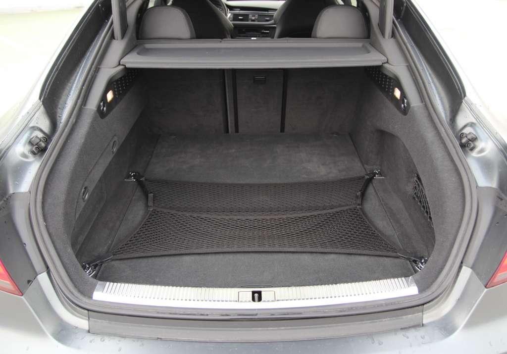 Audi RS7 Sportback - rakietowy liftback • AutoCentrum.pl