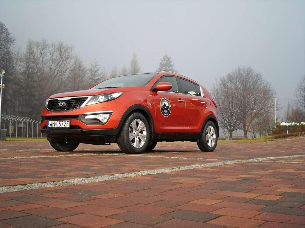 Kia Sportage 2.0 CRDi XL AWD - crossover z czołówki • AutoCentrum.pl