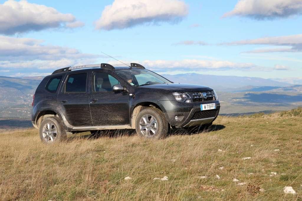 Dacia Duster - samochód na każdą drogę • AutoCentrum.pl