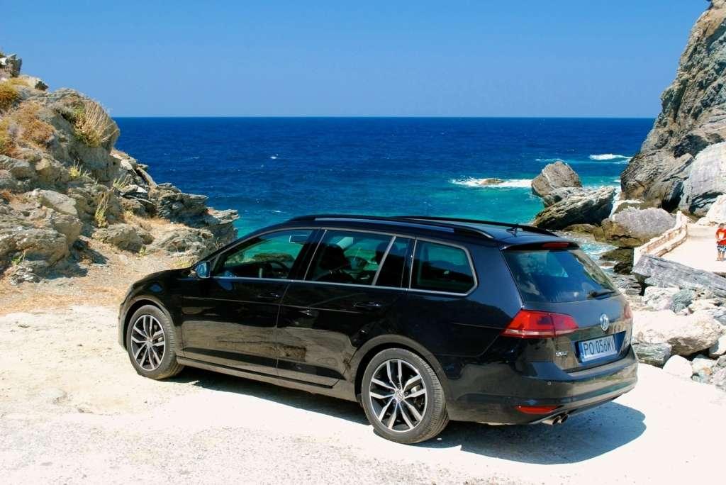 Funkcjonalny wariant - Nowy Golf Variant • AutoCentrum.pl