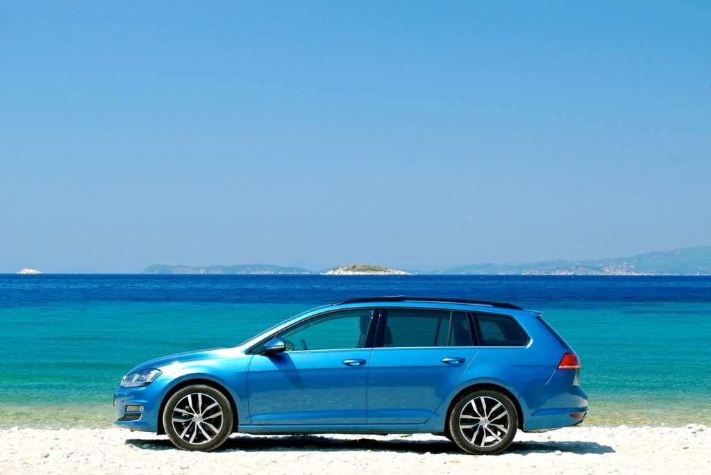 Funkcjonalny wariant - Nowy Golf Variant • AutoCentrum.pl