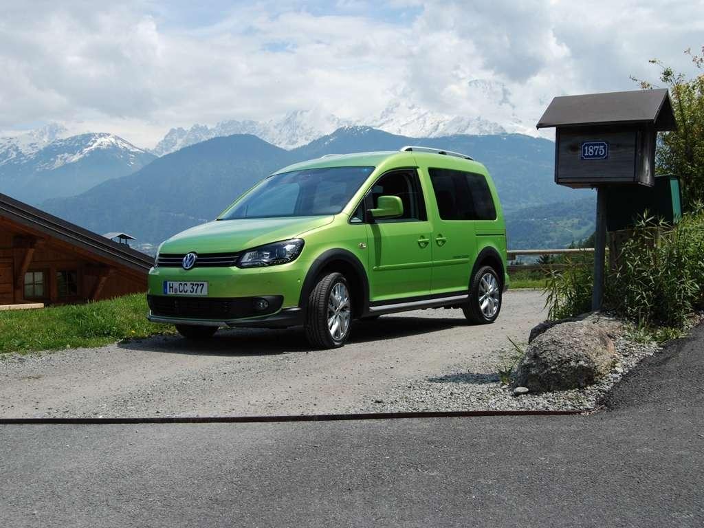Volkswagen Cross Caddy - offroadowy dostawczak? • AutoCentrum.pl