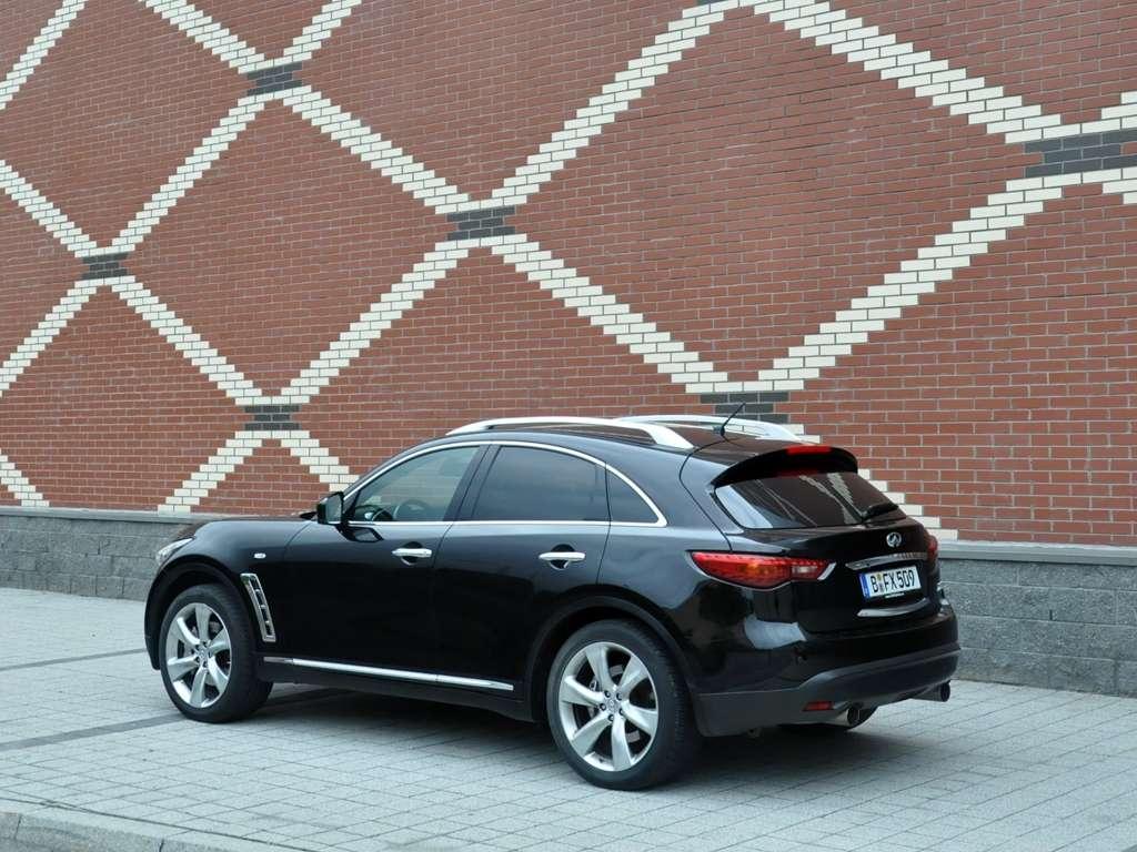 Infiniti FX50S - Muscle SUV • AutoCentrum.pl