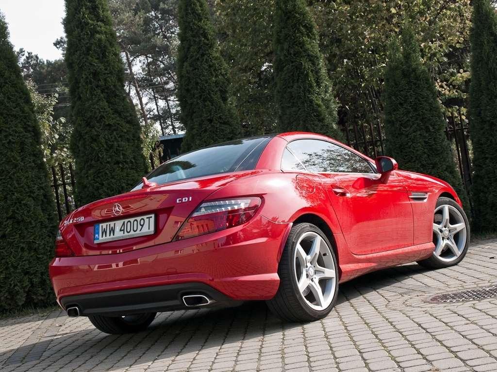 Gangnam Style - Mercedes SLK • AutoCentrum.pl