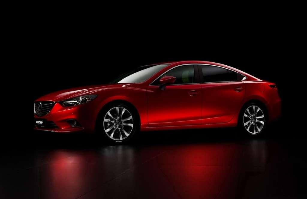 Nowa Mazda 6 - wiele szumu o nic? • AutoCentrum.pl