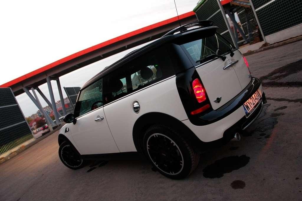 Mini-kombi z maxi-ceną • AutoCentrum.pl