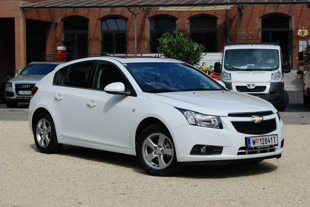 Europa kocha hatchbacki - Chevrolet Cruze 5d • AutoCentrum.pl