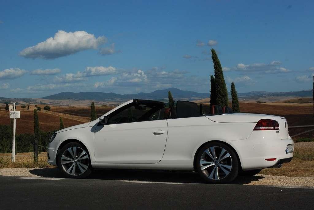 Bracia przyrodni - VW EOS i Golf Cabriolet • AutoCentrum.pl