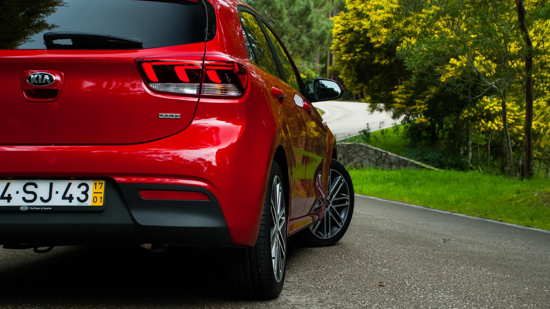 Nowa Kia Rio – „karnawałowy” hatchback • AutoCentrum.pl