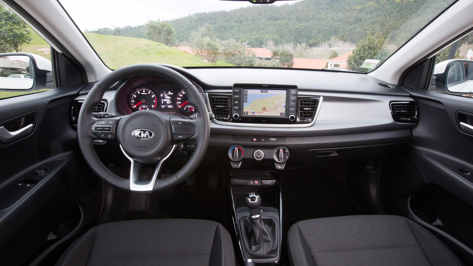 Nowa Kia Rio – „karnawałowy” hatchback • AutoCentrum.pl