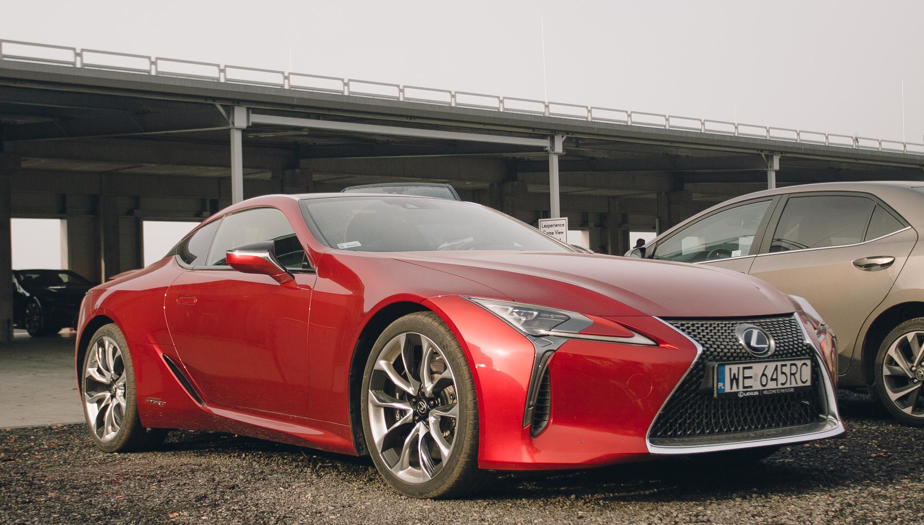 Lexus Driving Emotions 2017 – co Lexusy pokażą na torze? • AutoCentrum.pl