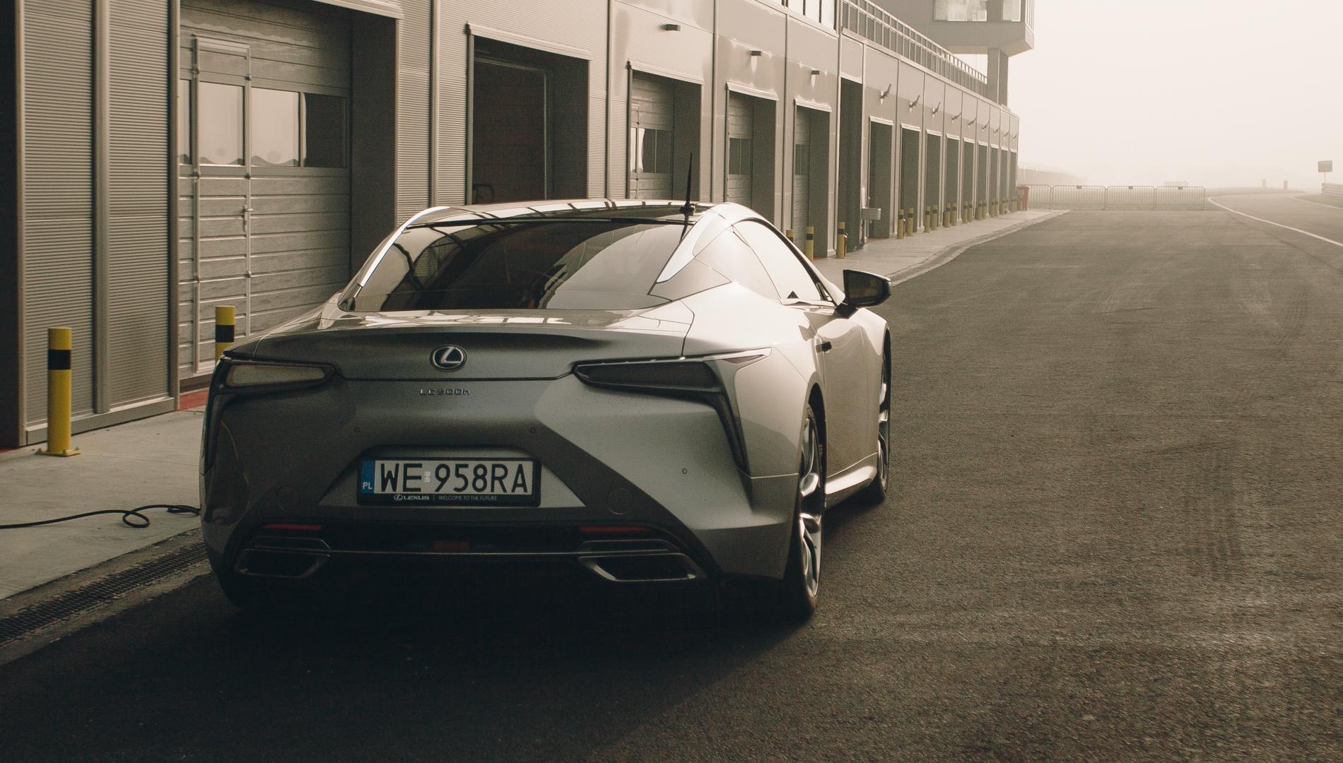 Lexus Driving Emotions 2017 – co Lexusy pokażą na torze? • AutoCentrum.pl