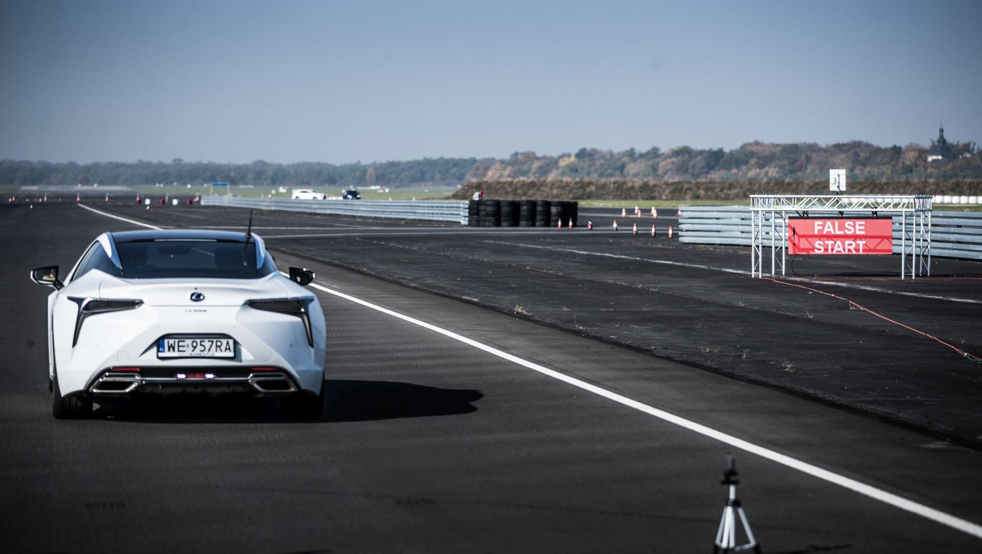 Lexus Driving Emotions 2017 – co Lexusy pokażą na torze? • AutoCentrum.pl