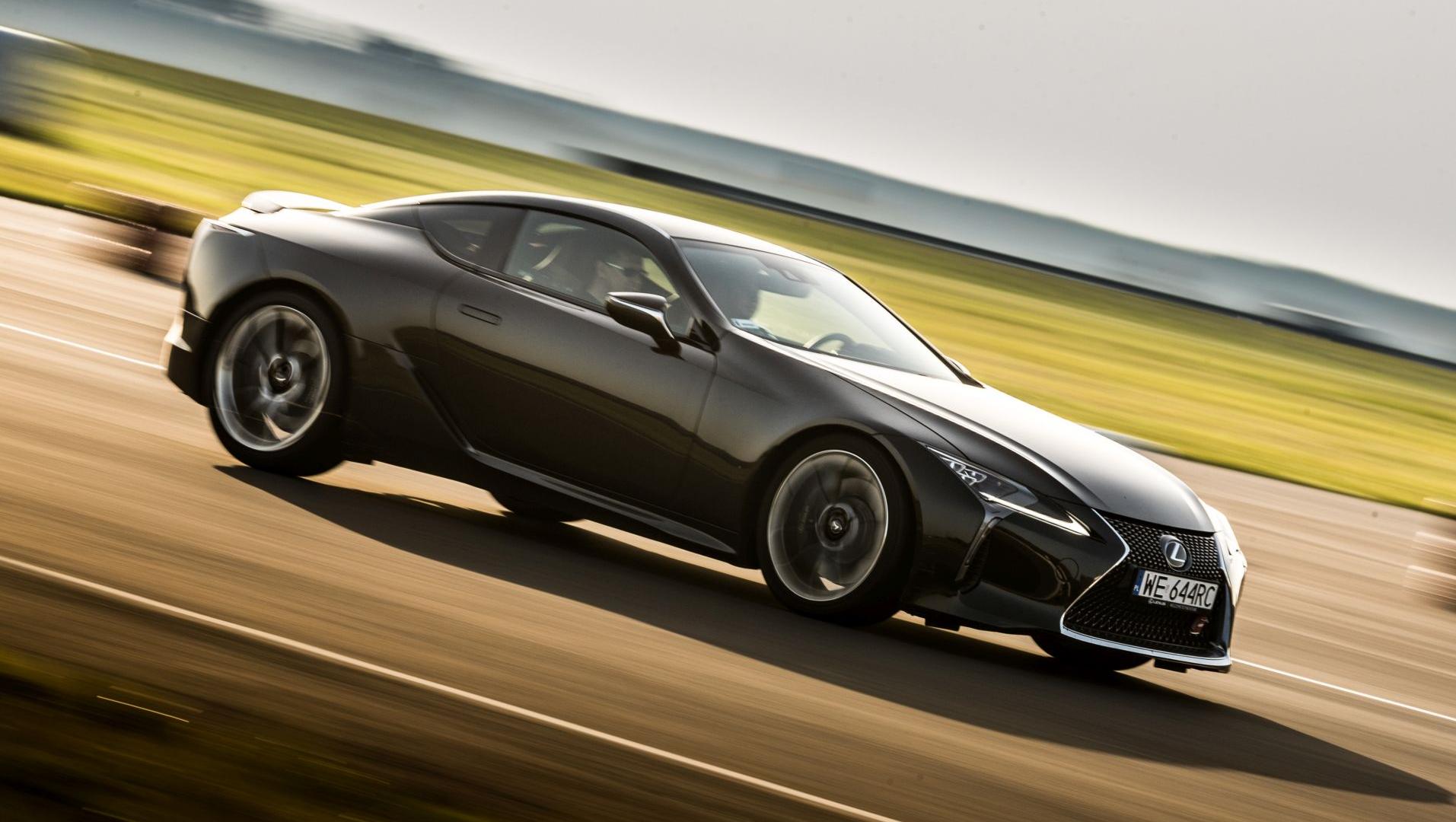 Lexus Driving Emotions 2017 – co Lexusy pokażą na torze? • AutoCentrum.pl