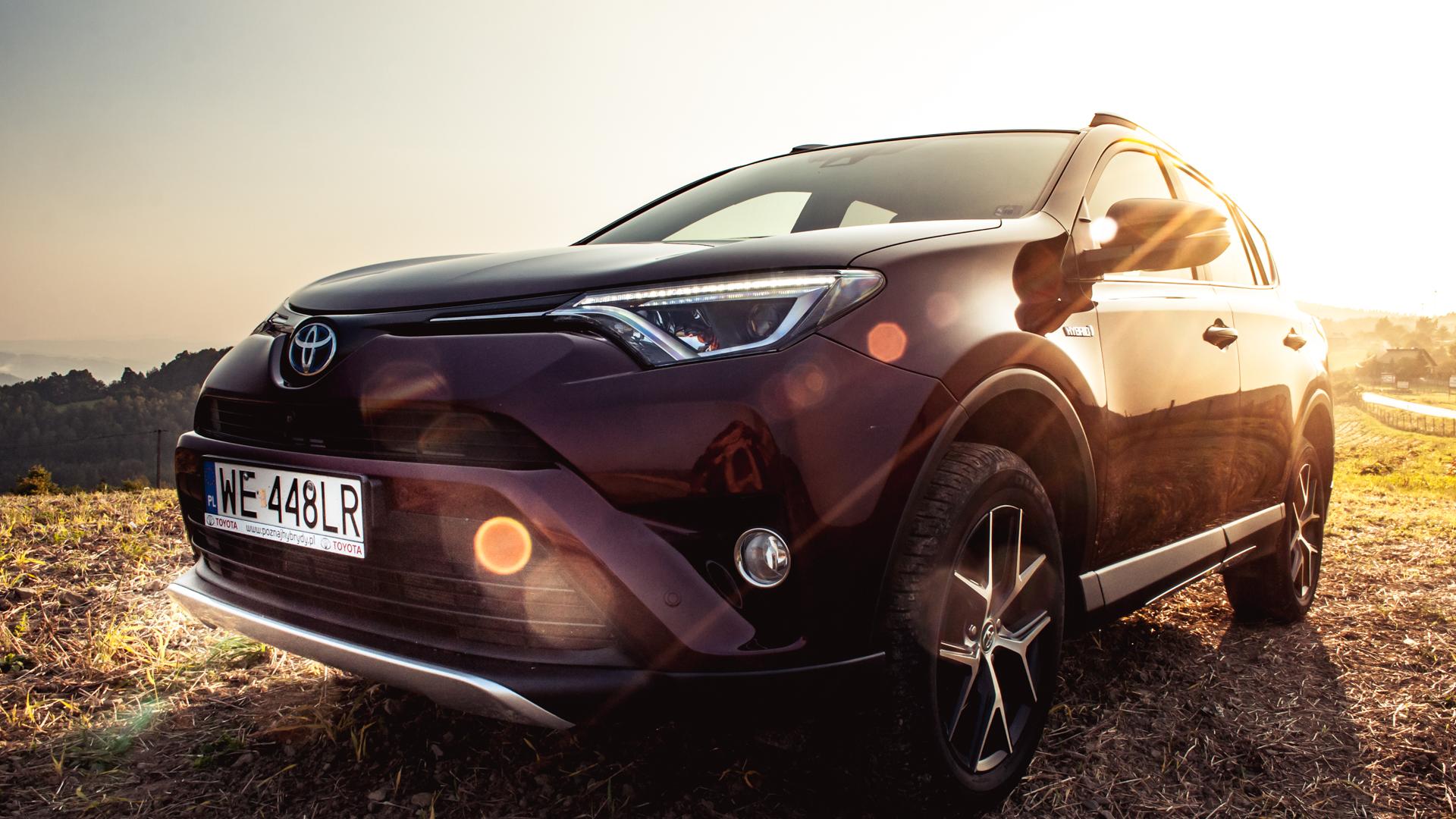 Toyota RAV4 Hybrid – hybryda po raz pierwszy • AutoCentrum.pl