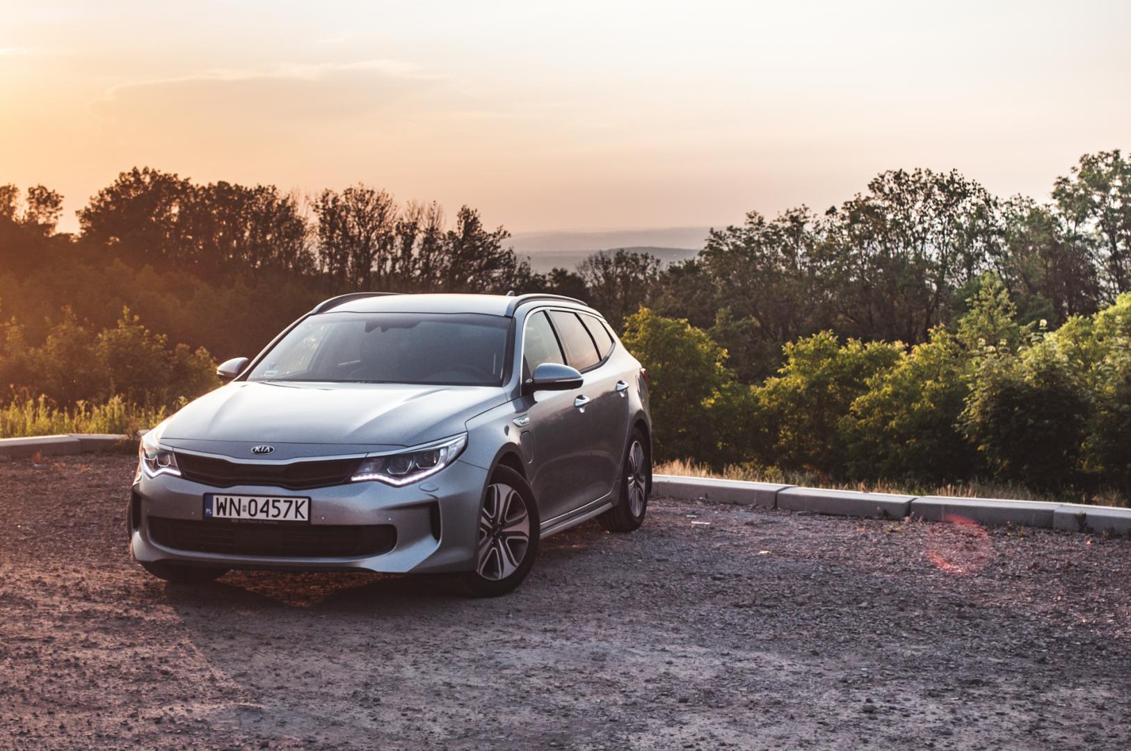 KIA Optima PHEV – hybryda po koreańsku • AutoCentrum.pl