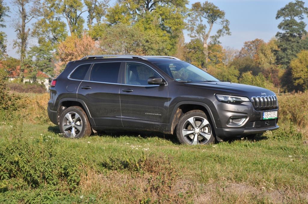 Jeep Renegade i Cherokee – Renegat i Indianin po zmianach • AutoCentrum.pl