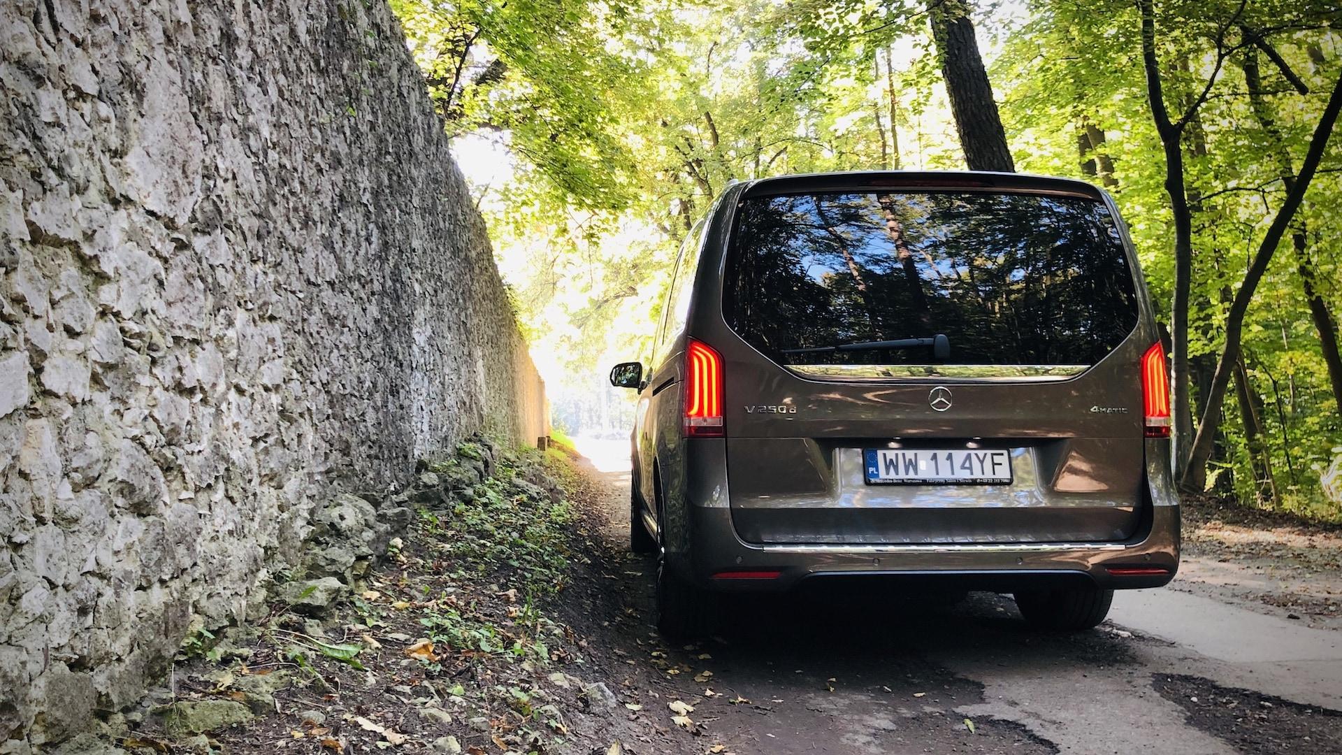 Mercedes-Benz V 250d 4Matic – rodzinny autobus czy firmowa taksówka ...