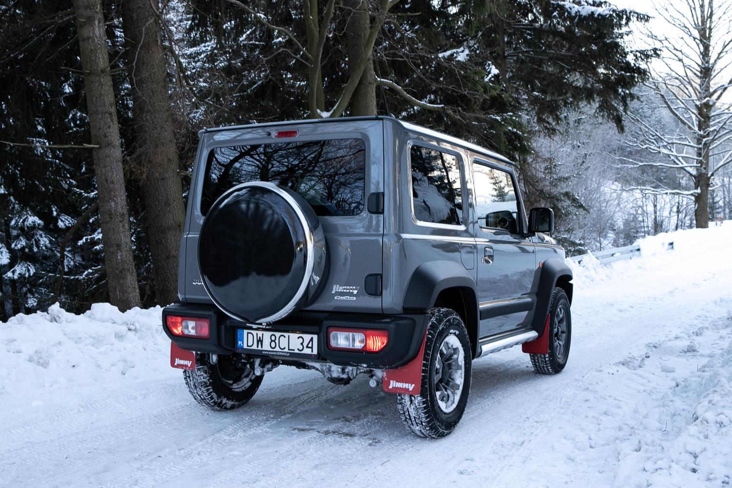 Nowe Suzuki Jimny – dokładnie takie powinno być auto terenowe ...