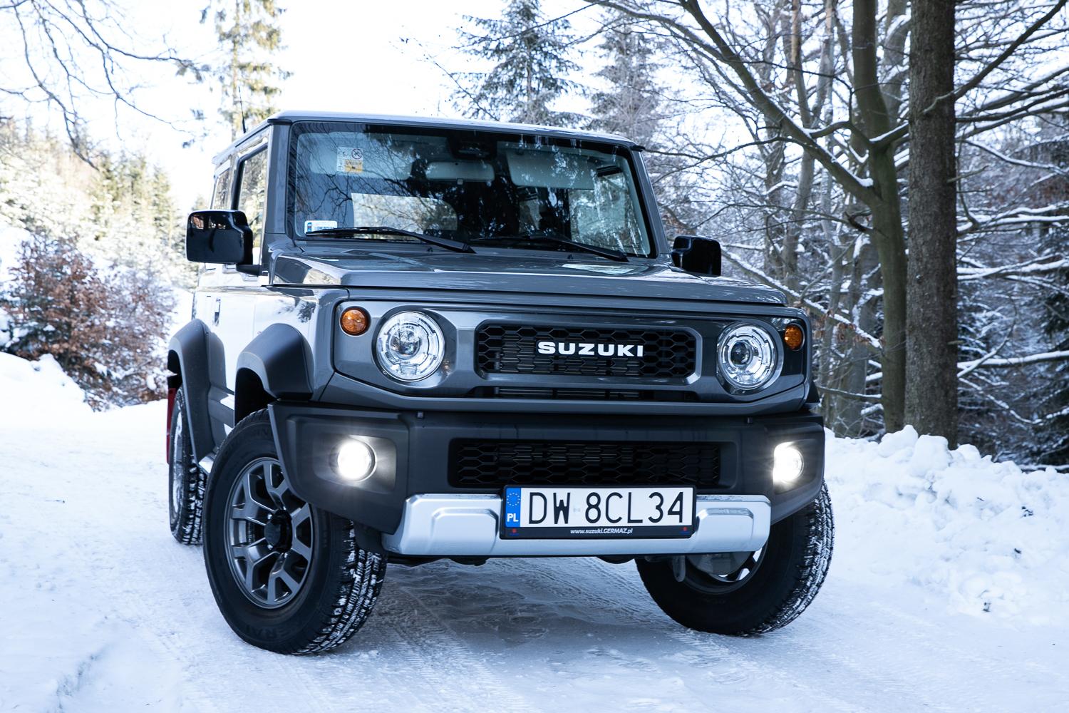 Nowe Suzuki Jimny – dokładnie takie powinno być auto terenowe ...