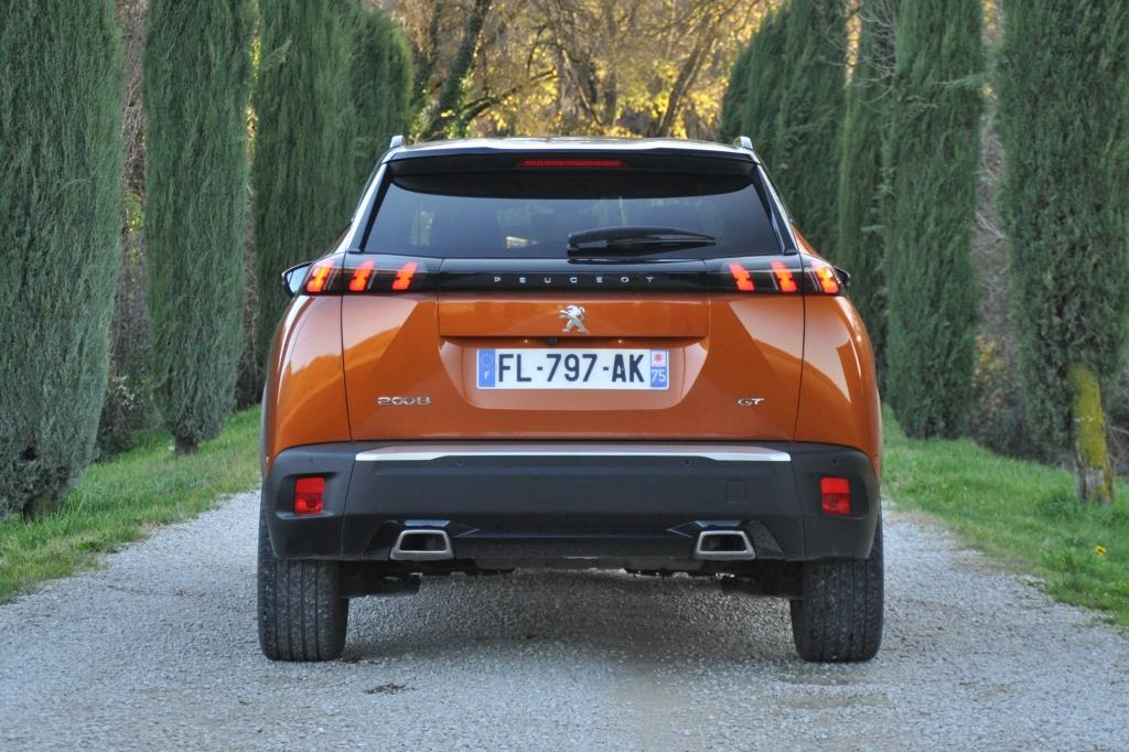 Peugeot 2008 – crossover z opcją 3D • AutoCentrum.pl