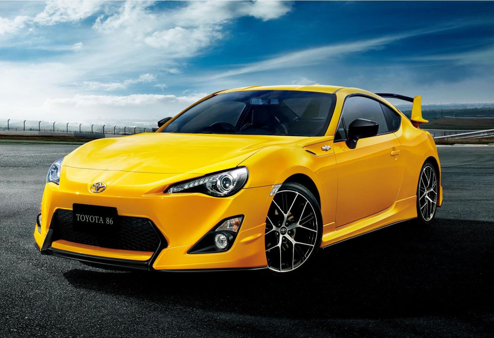 Toyota GT86 • Dane techniczne • AutoCentrum.pl