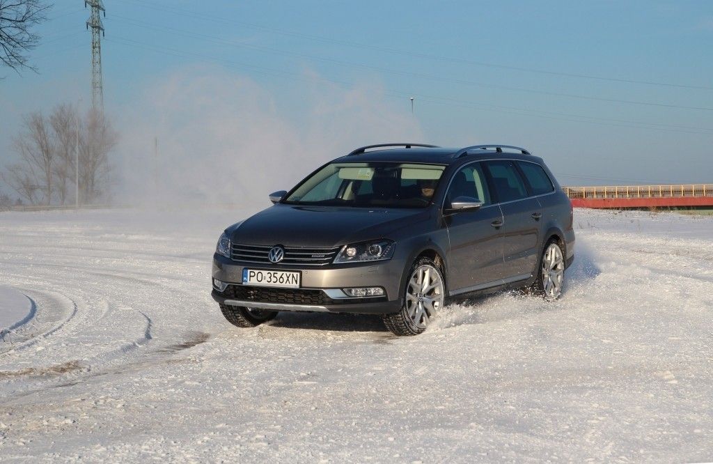 Volkswagen Passat B7 Alltrack 2.0 TDI CR DPF BlueMotion 177KM - galeria redakcyjna - Galerie ...