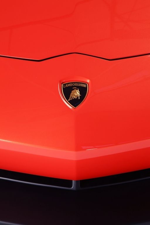 Lamborghini Aventador LP700-4 - Galerie prasowe - Galeria • AutoCentrum.pl