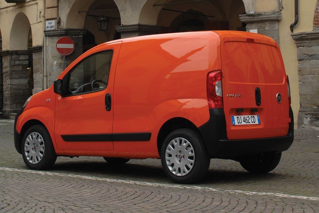 Fiat Fiorino Cargo - Galerie prasowe - Galeria • AutoCentrum.pl