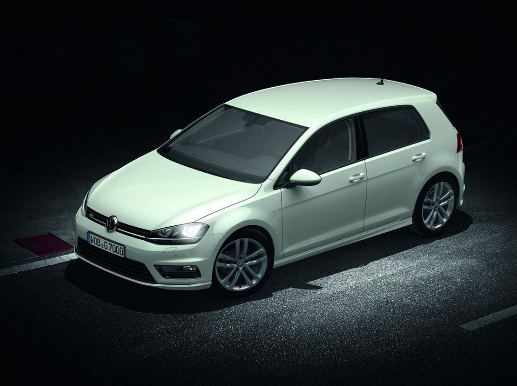 Volkswagen Golf VII hatchback R-Line (2013) - Galerie prasowe - Galeria ...