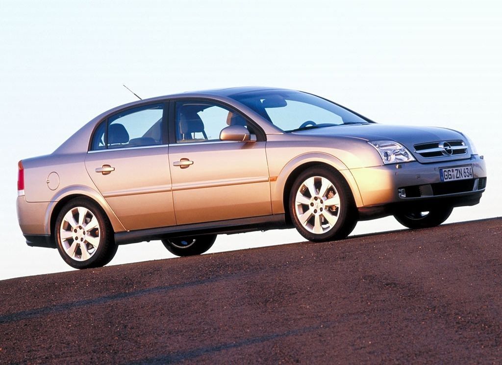 Opel Vectra C Sedan - Galerie prasowe - Galeria • AutoCentrum.pl