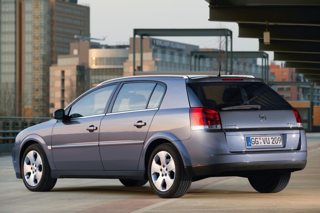 Opel Signum - Galerie prasowe - Galeria • AutoCentrum.pl
