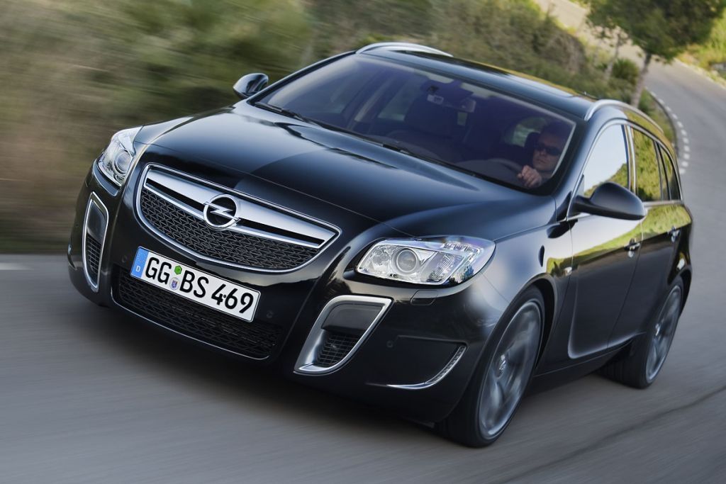 Opel Insignia OPC Kombi - Galerie prasowe - Galeria • AutoCentrum.pl