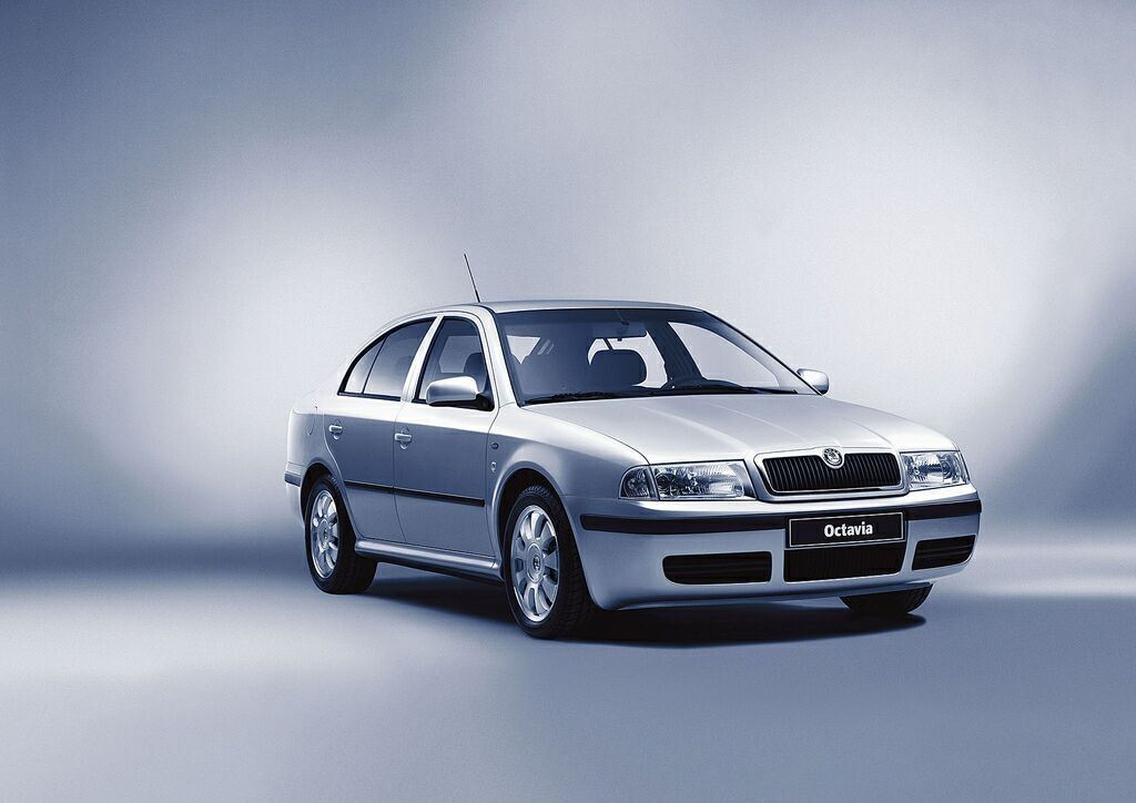 Skoda Octavia I - Galerie prasowe - Galeria • AutoCentrum.pl