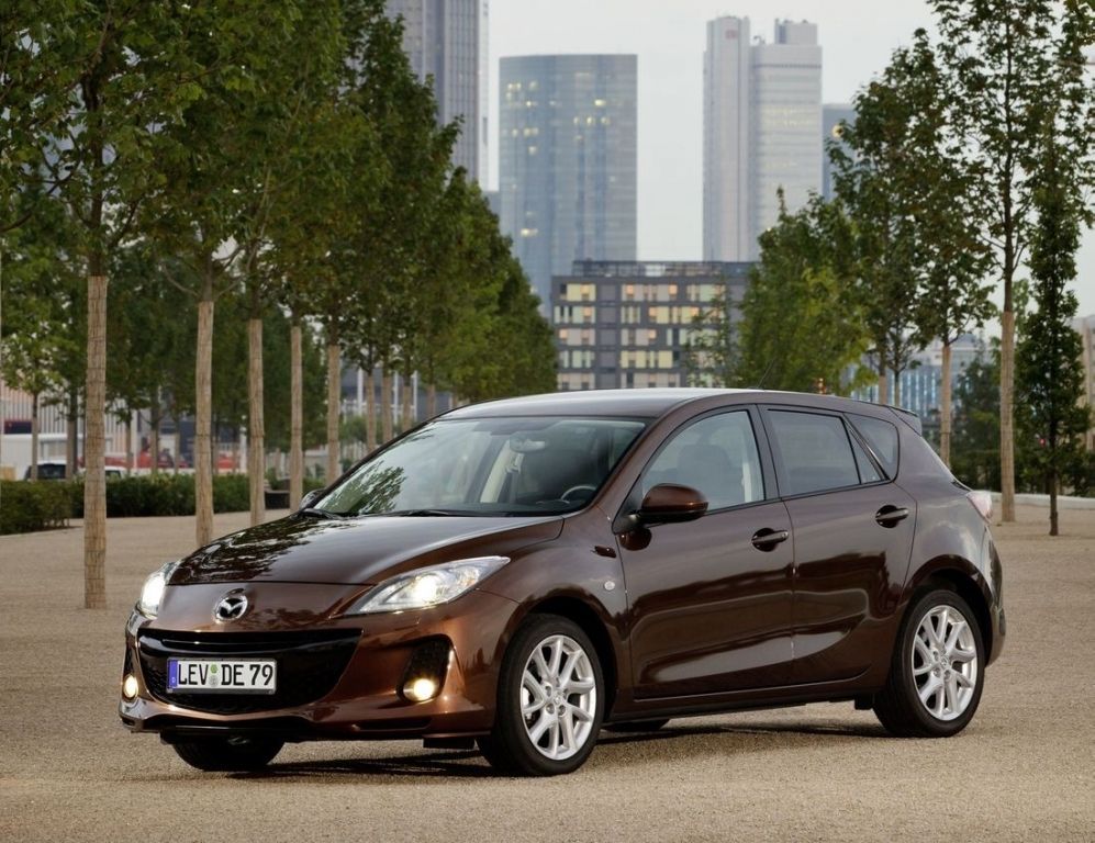 Mazda 3 hatchback 2012 - Galerie prasowe - Galeria • AutoCentrum.pl