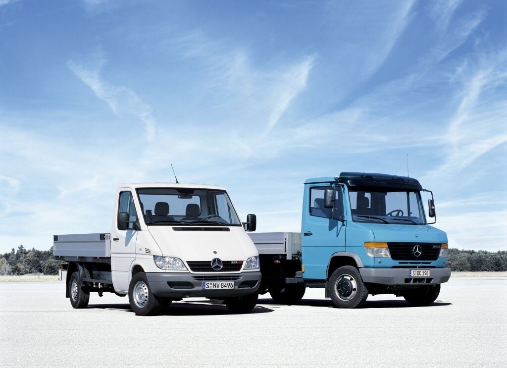 Mercedes Vario - Galerie prasowe - Galeria • AutoCentrum.pl