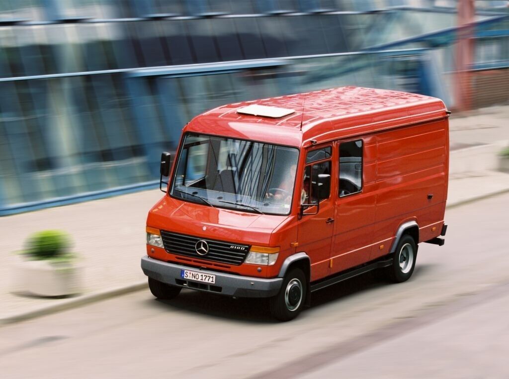 Mercedes Vario - Galerie prasowe - Galeria • AutoCentrum.pl