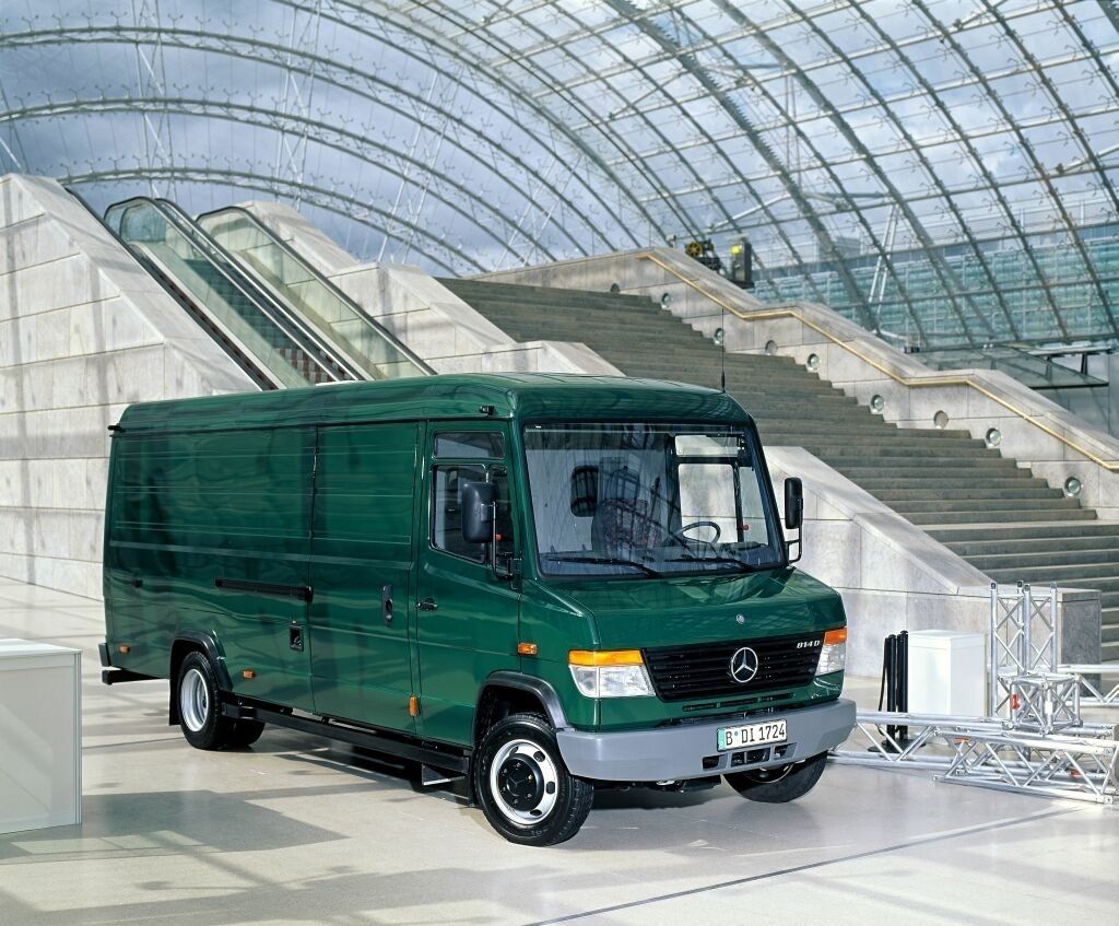 Mercedes Vario - Galerie prasowe - Galeria • AutoCentrum.pl